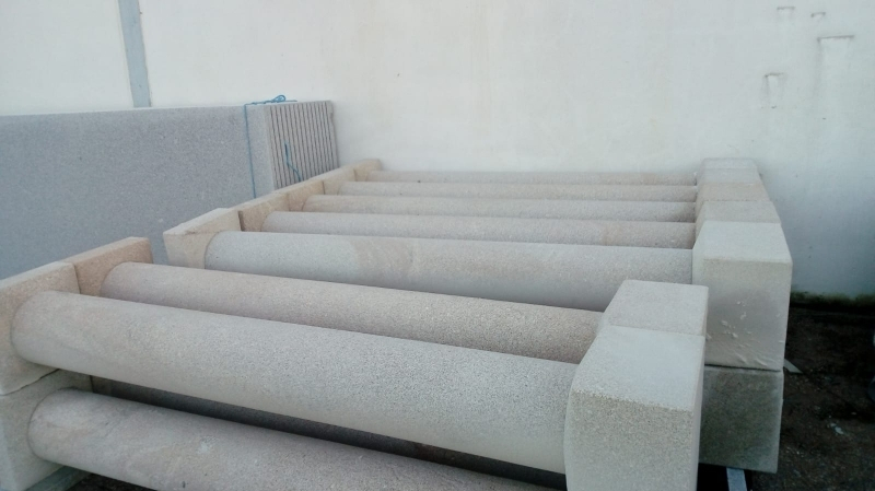 Poteaux en pierre naturelle : joomil.ch